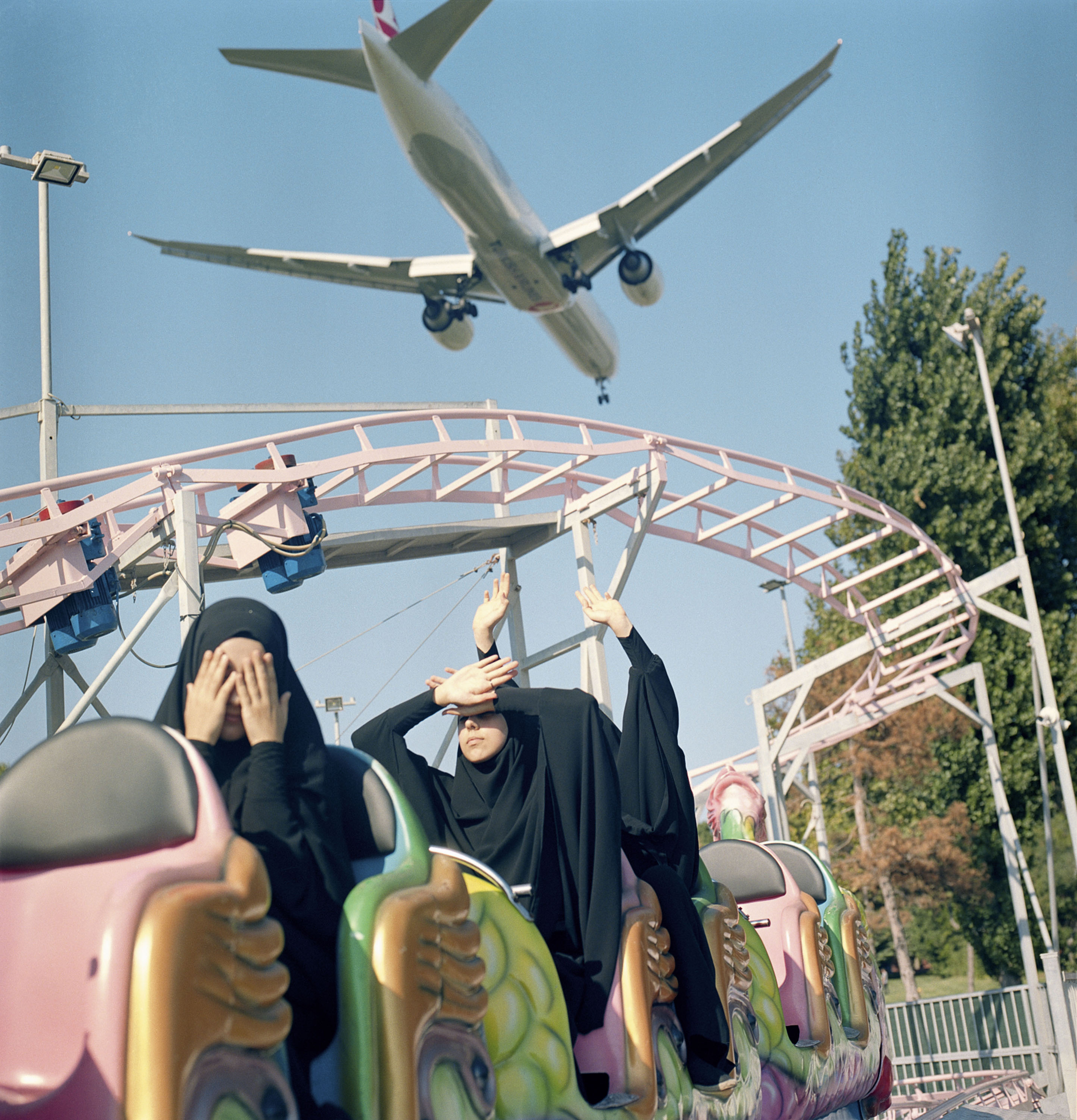 Close Enough: New Perspectives from 12 Women Photographers of Magnum at ...