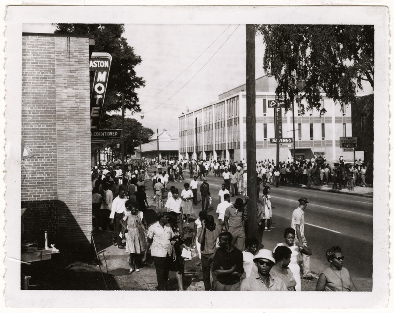 For All the World to See: Visual Culture and the Struggle for Civil ...