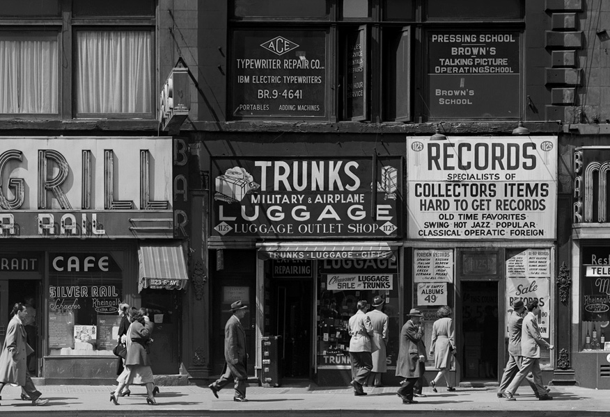 Todd Webb: Sixth Avenue, 1948 | International Center of Photography